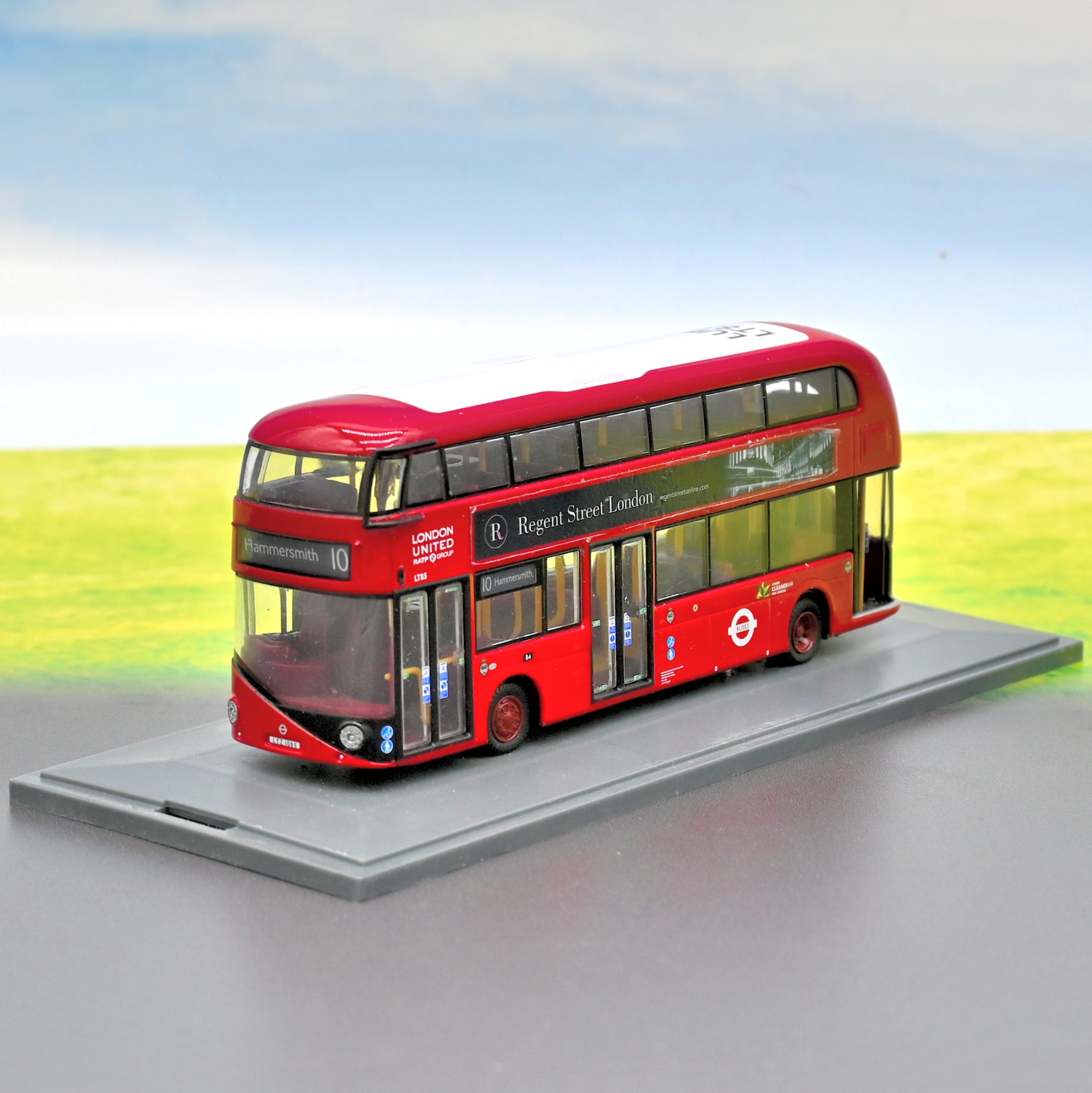 Scrapyard / Corgi OM46611A / Wright New Routemaster / RATP London ...