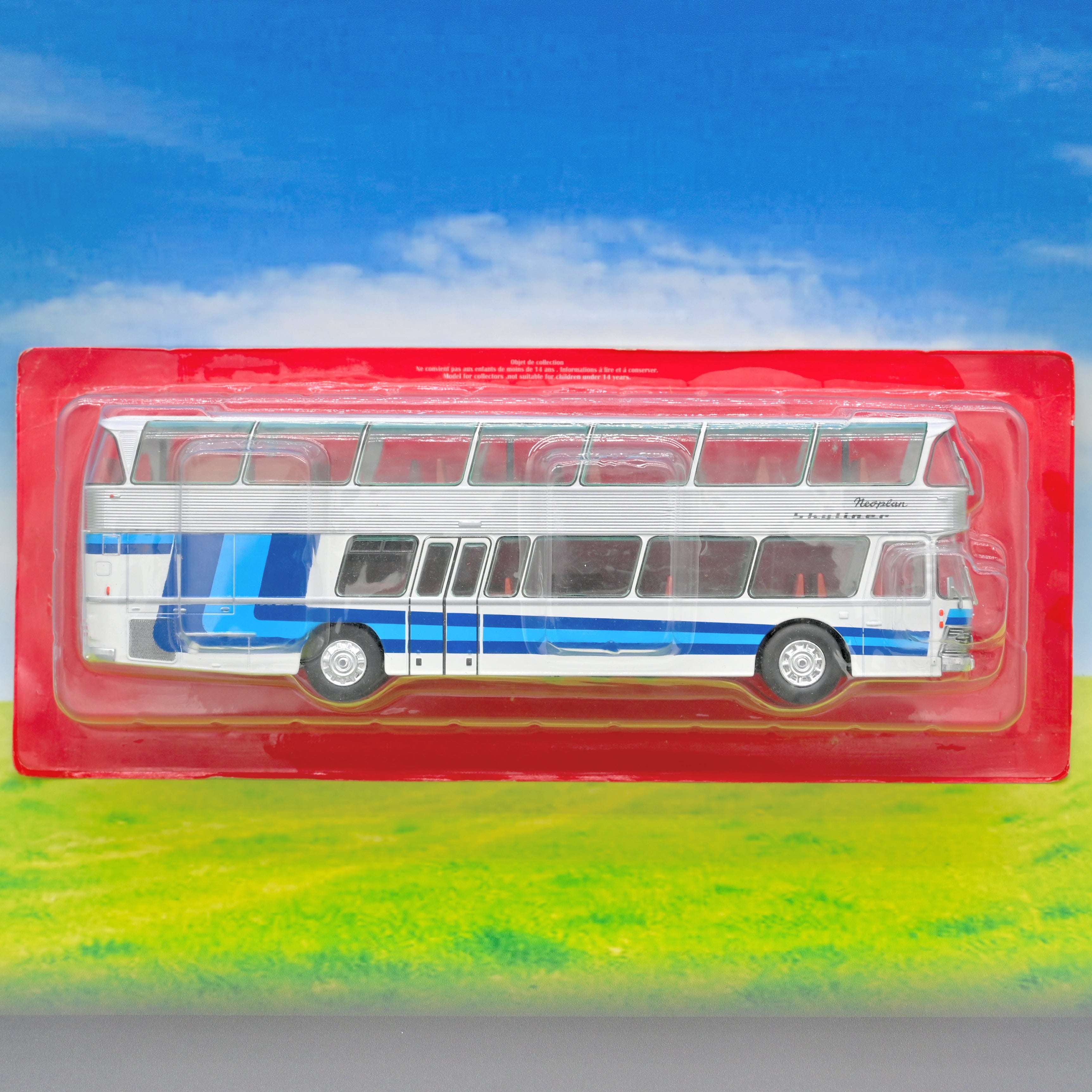 IXO Hachette / Neoplan NH 22 Skyliner / 1:43 Scale | Model Buses Collection