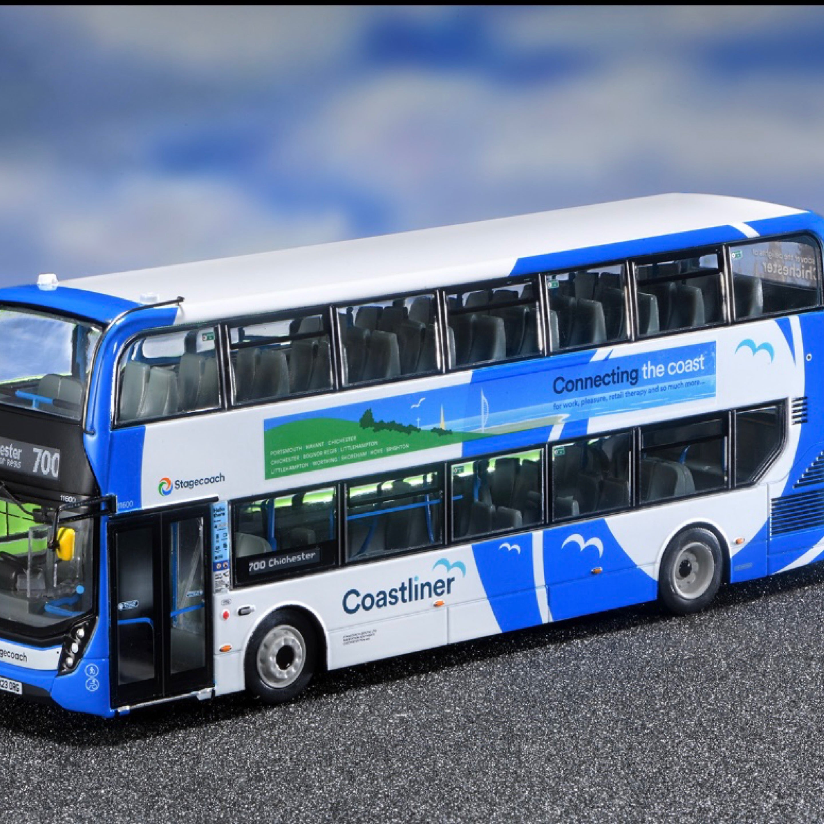 Pre Order : Enviro MMC 400 Coastliner | Model Buses Collection