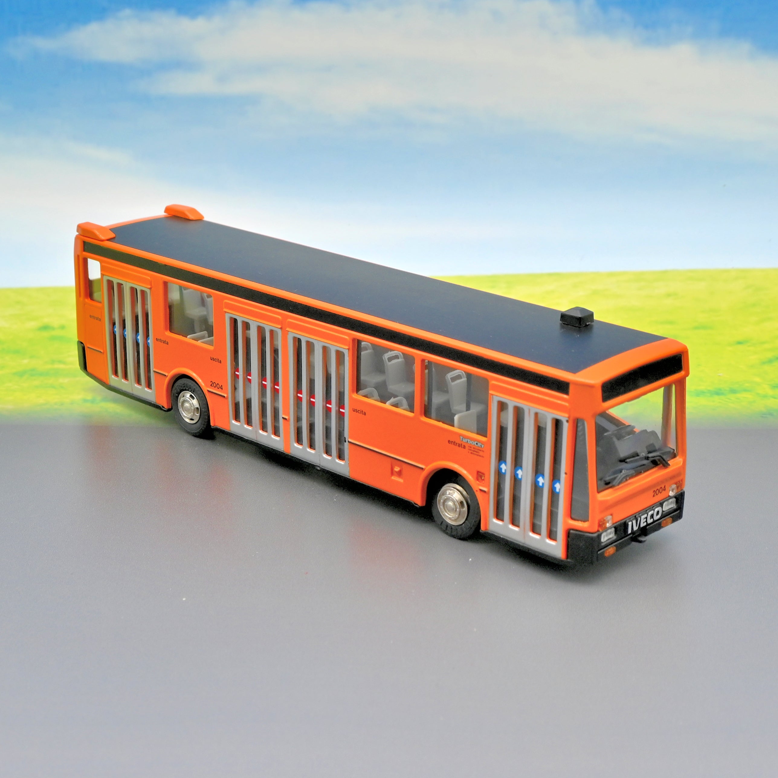 Old Cars 06803 / Iveco Effeuno / Turbocity / 1:43 Scale | Model Buses ...