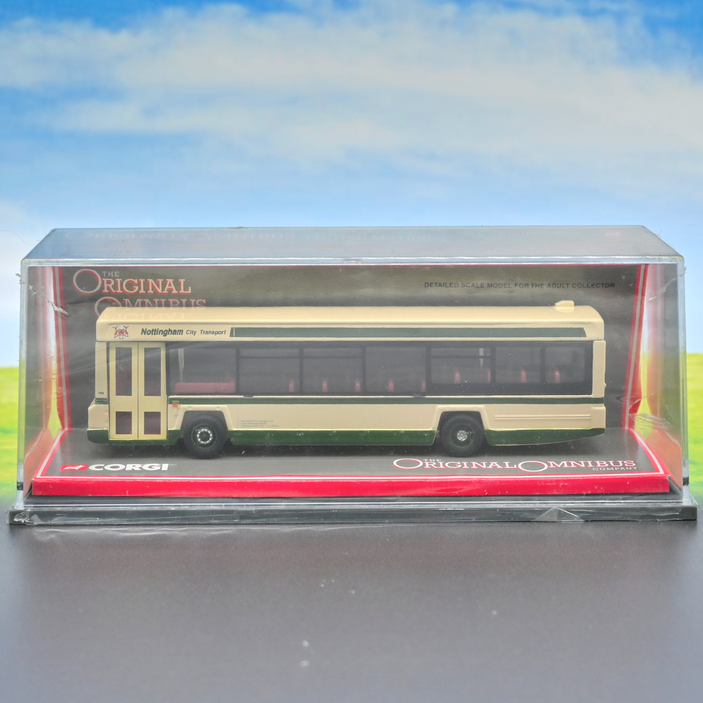 Corgi 43104 / Leyland Lynx MK2 / Nottingham City Transport / 1:76 Scale ...