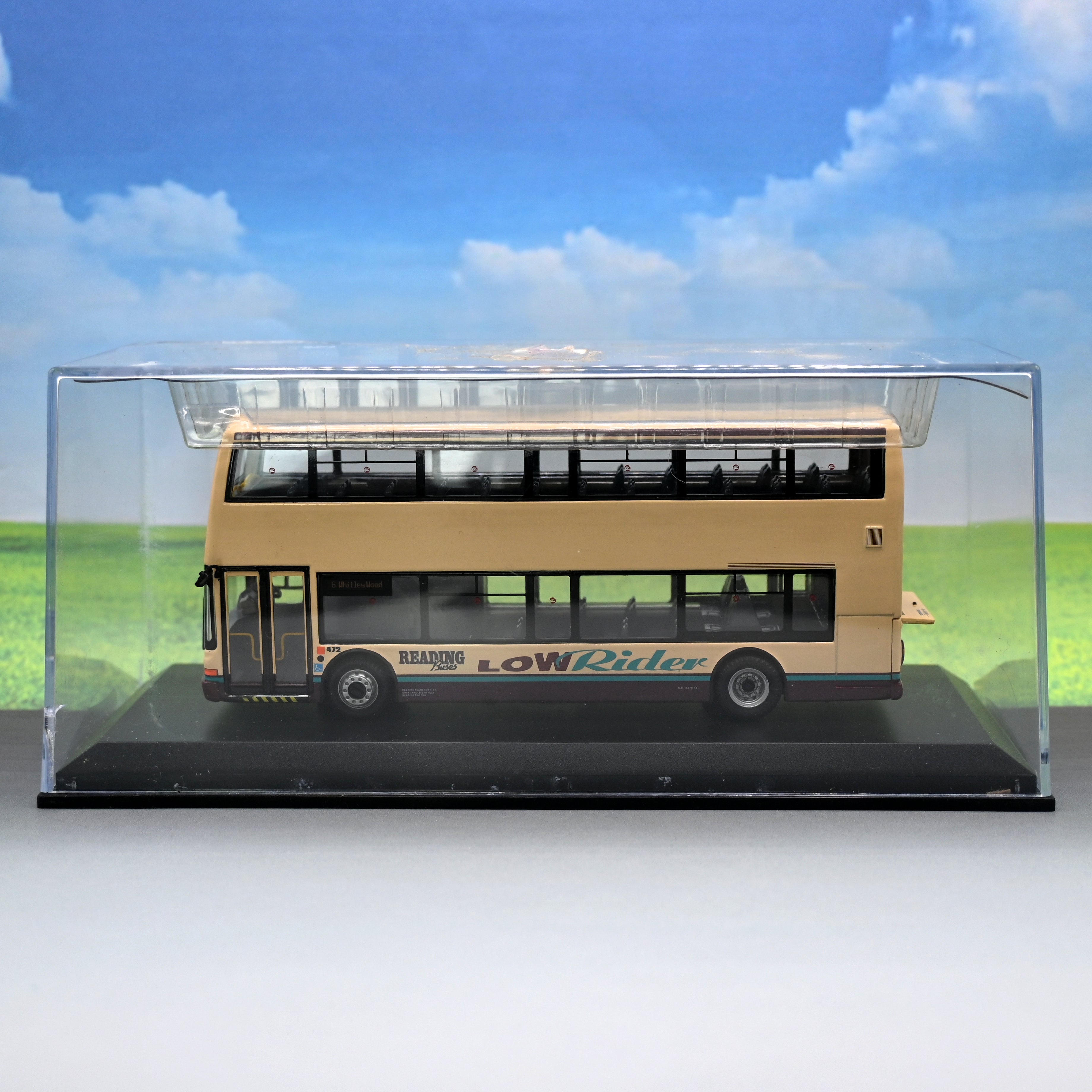 PRE-PRODUCTION CMNL ukbus 2008 / Plaxton President / Reading Buses / 1: ...