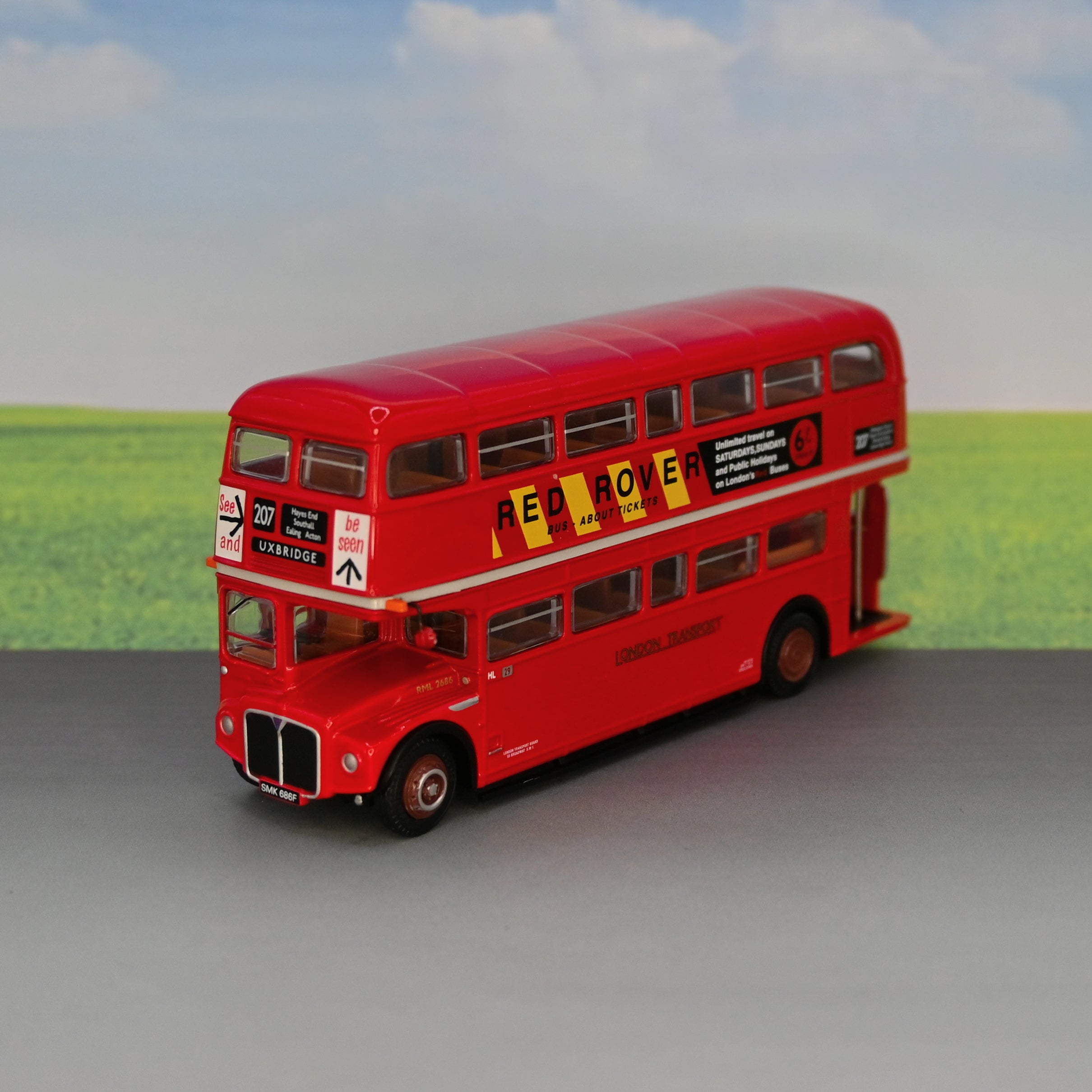 EFE 31901 / RML Routemaster / London Transport / 1:76 Scale | Model ...