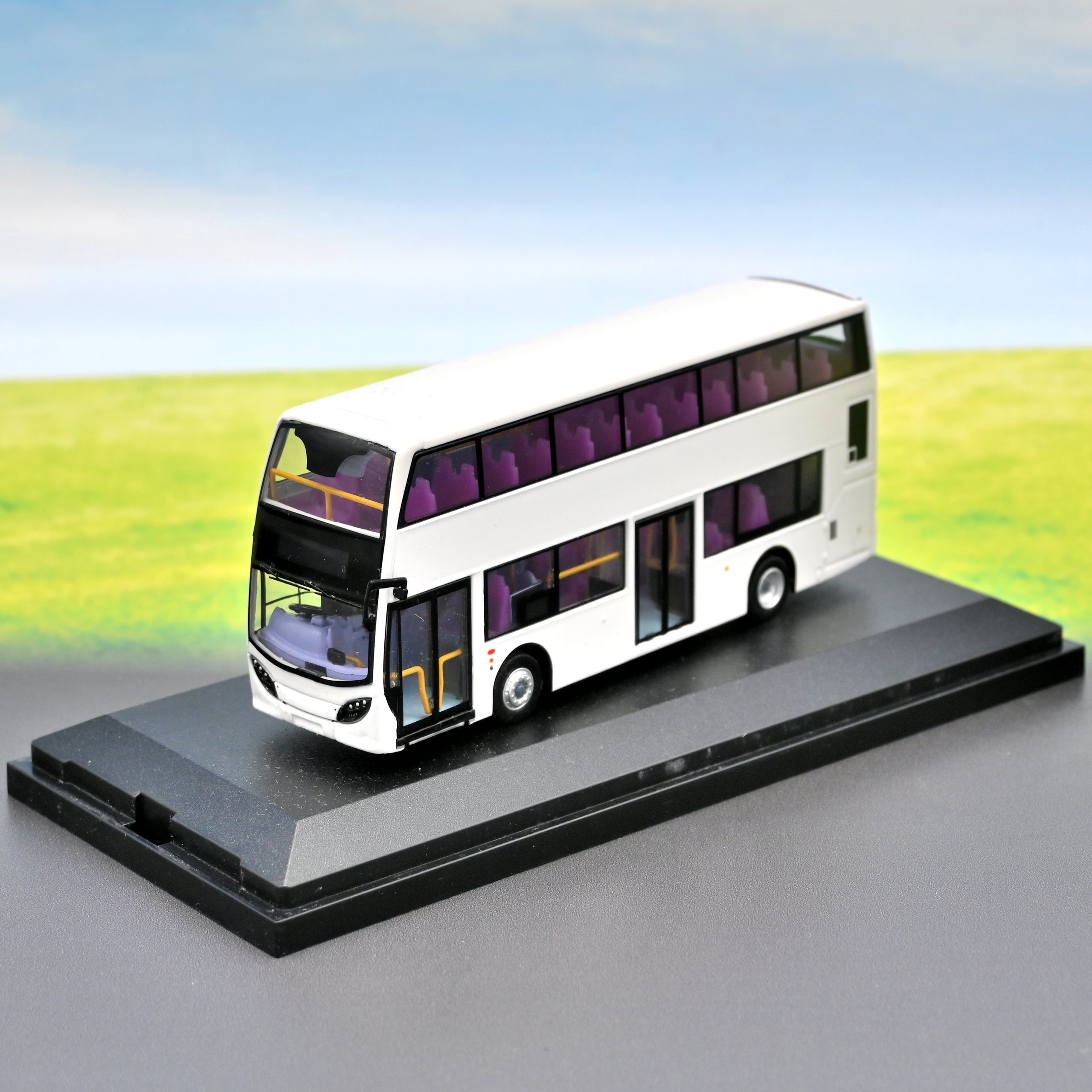 Scrapyard / Go Idea JA526005 / ADL Enviro400 / Plain White / 1:76 Scale ...