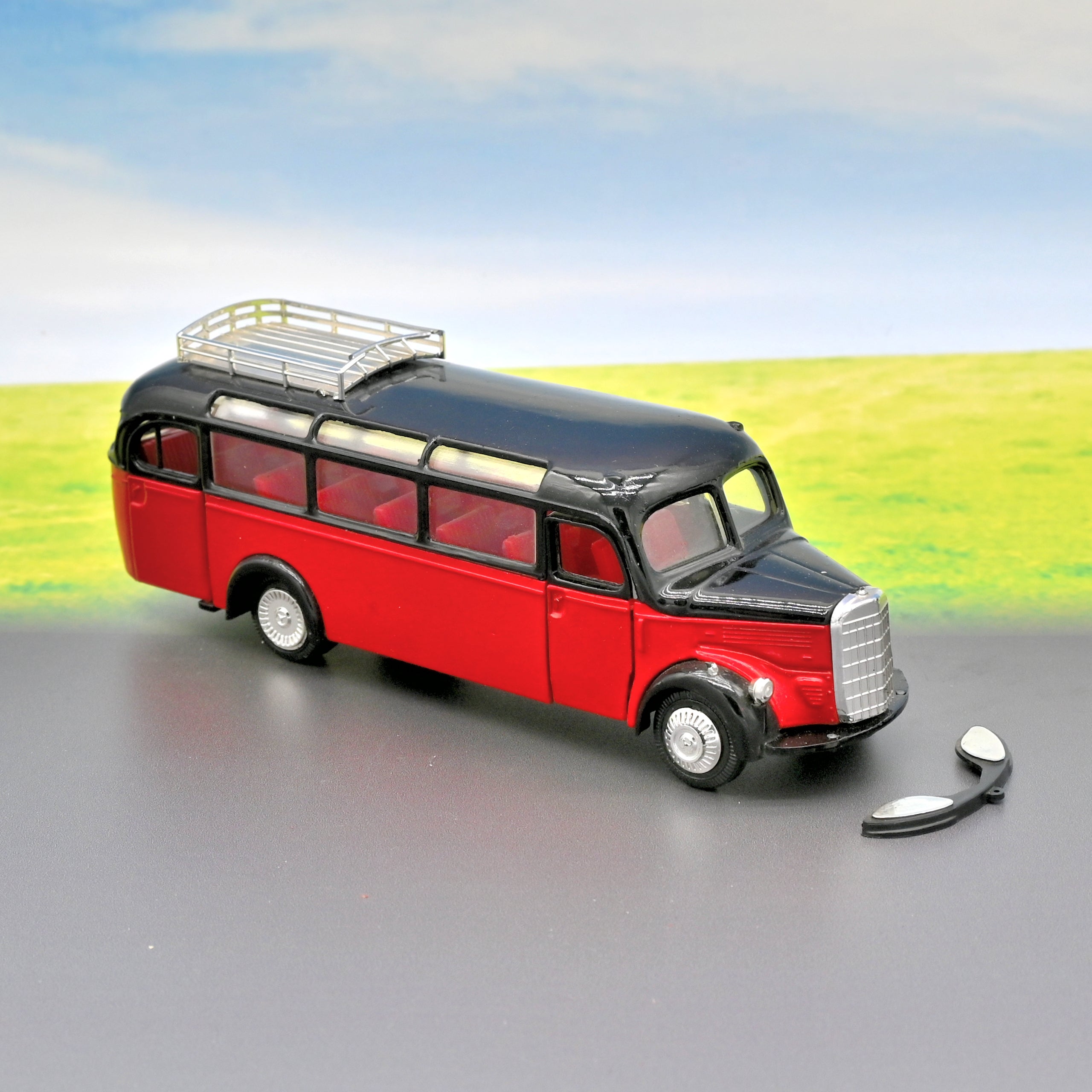 PRE-OWNED NZG Modelle No. 218 / Mercedes-Benz 0 3500 Baujahr 1949 / 1:40 Scale | Model Buses ...