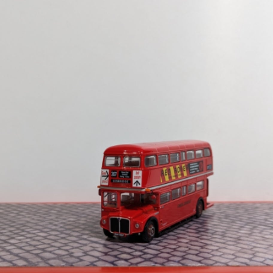 EFE 31901 / RML Routemaster / London Transport / 1:76 Scale | Model ...