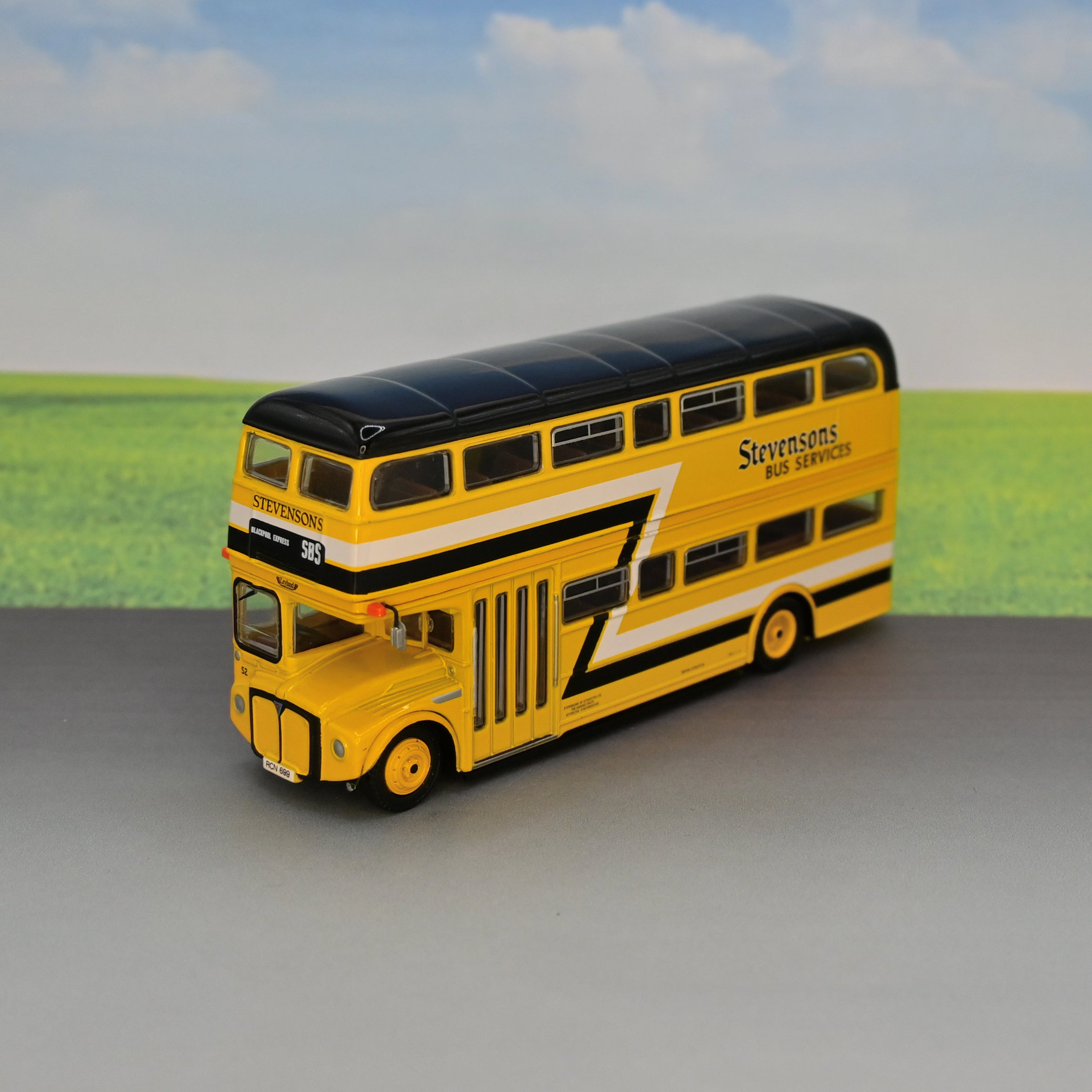EFE 32103 / RMF Routemaster / Stevensons / 1:76 Scale | Model Buses ...