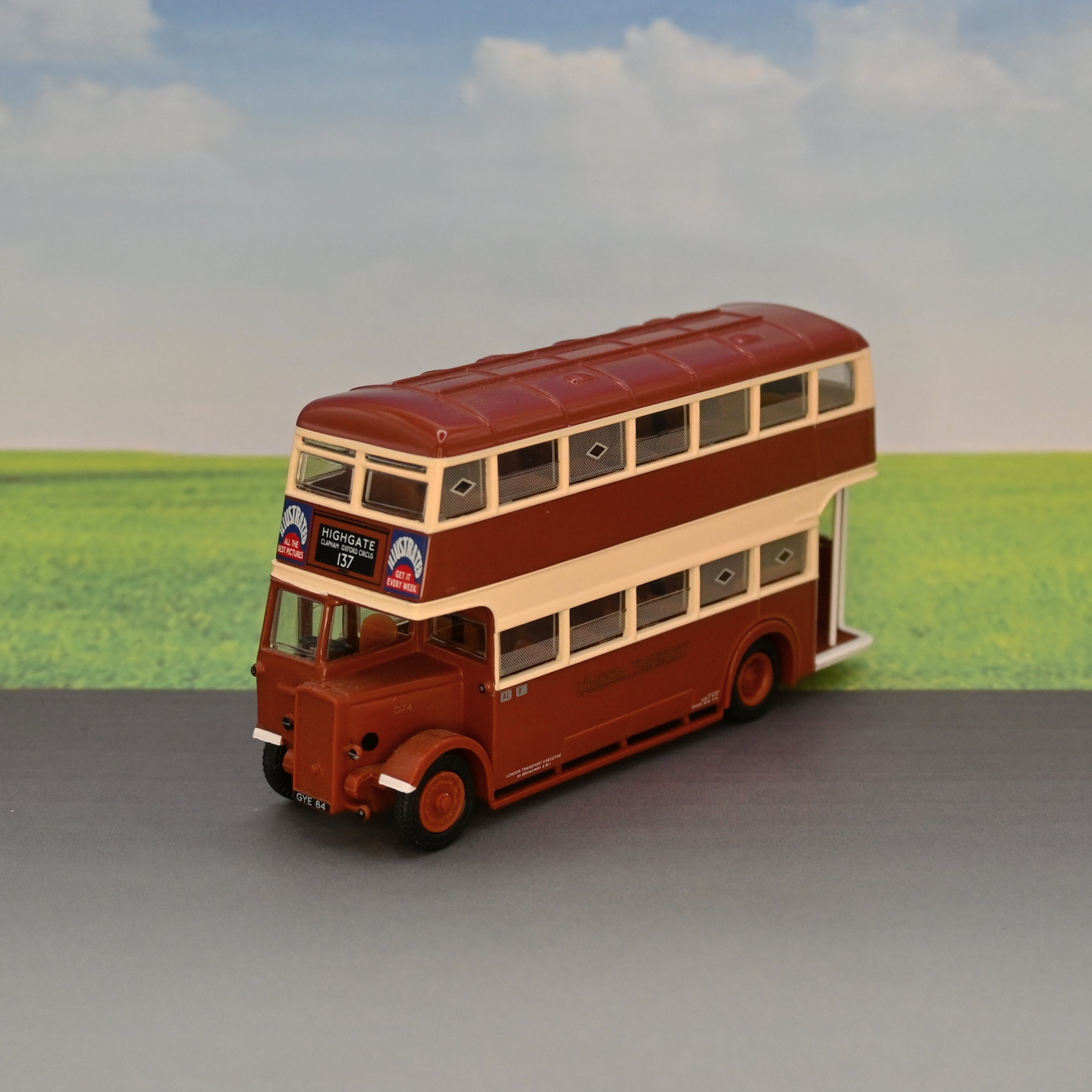 EFE 99202 / Daimler Utility / London Transport / 1:76 Scale | Model ...