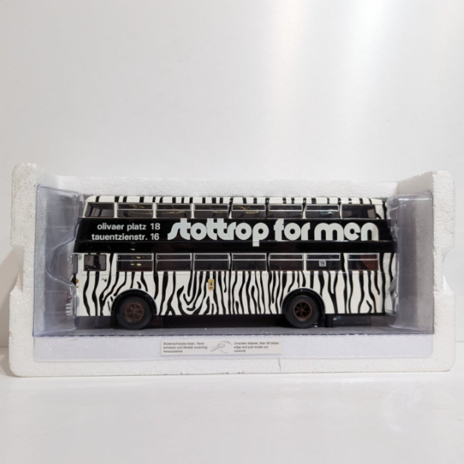 Minichamps 439071084 / Büssing D2U / Stottrop / 1:43 Scale | Model ...