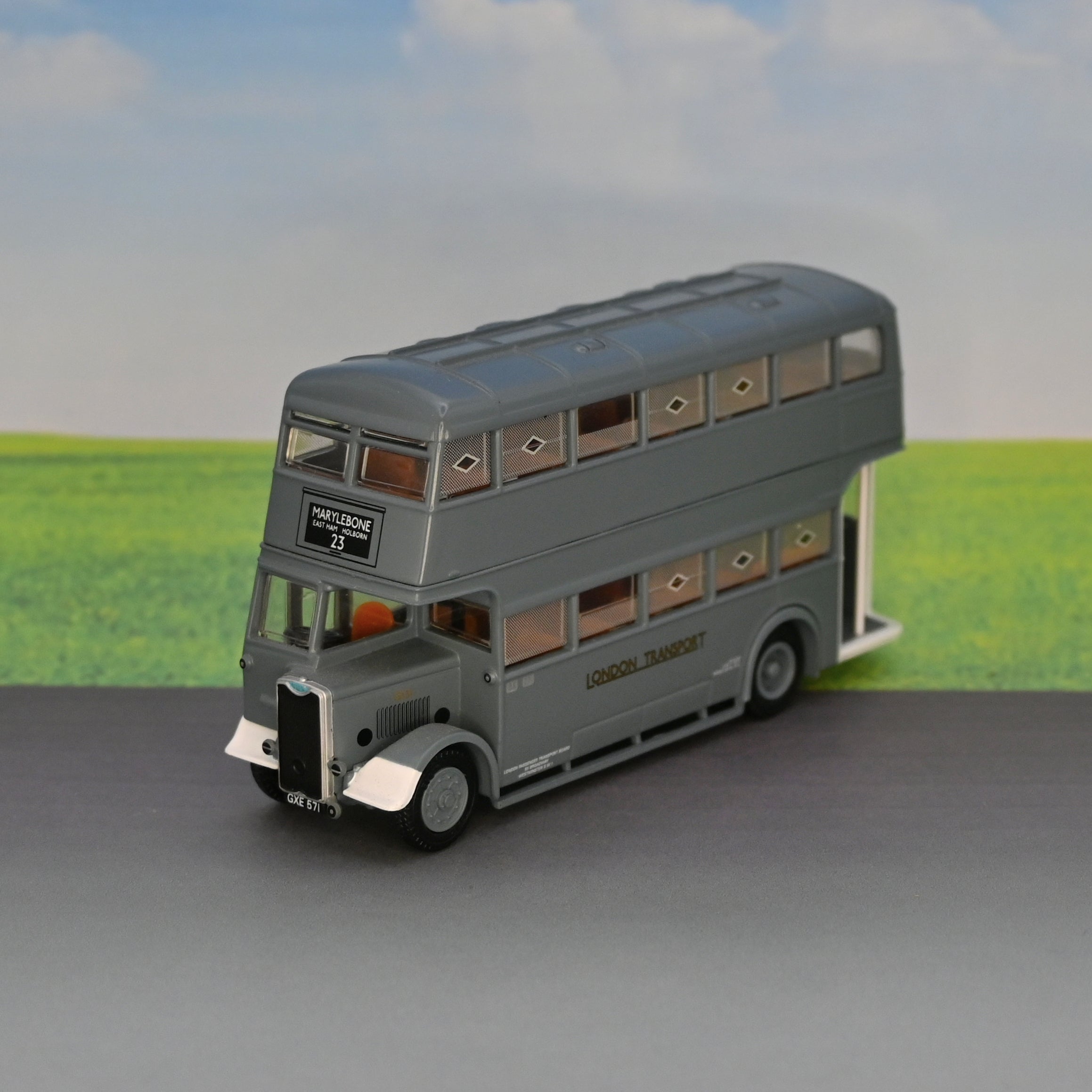 EFE 99203 / Guy Arab II / London Transport / 1:76 Scale | Model Buses ...