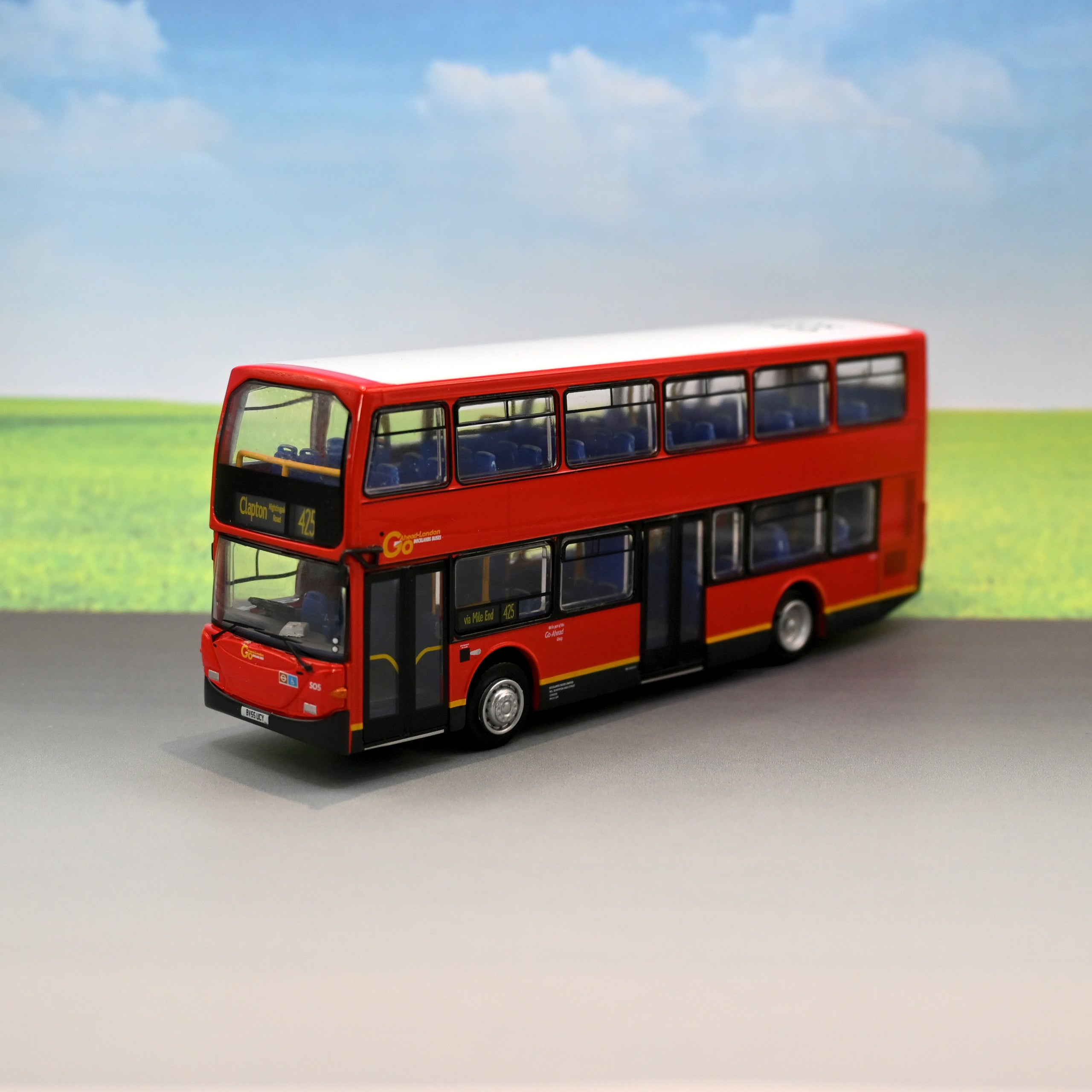 Britbus ES2-04A / Scania OmniDekka / Go-Ahead London / Docklands Buses ...