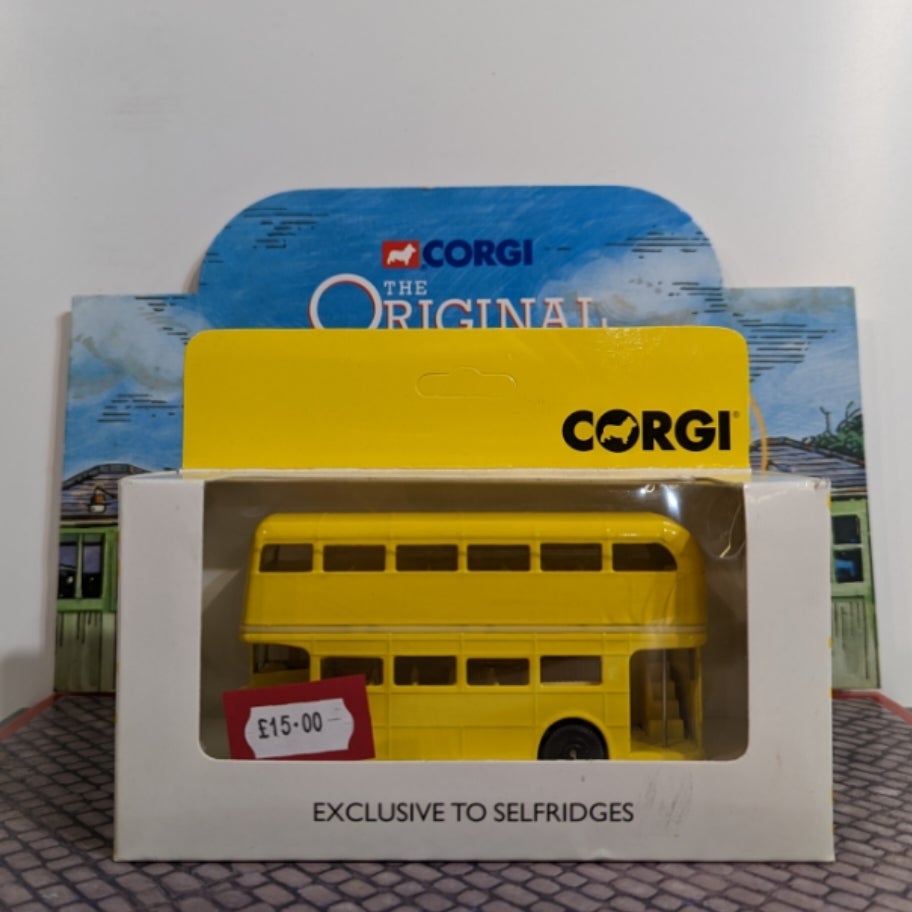 Corgi 5 055286617485 / AEC Routemaster / Exclusive to Selfridges / 1:76 ...