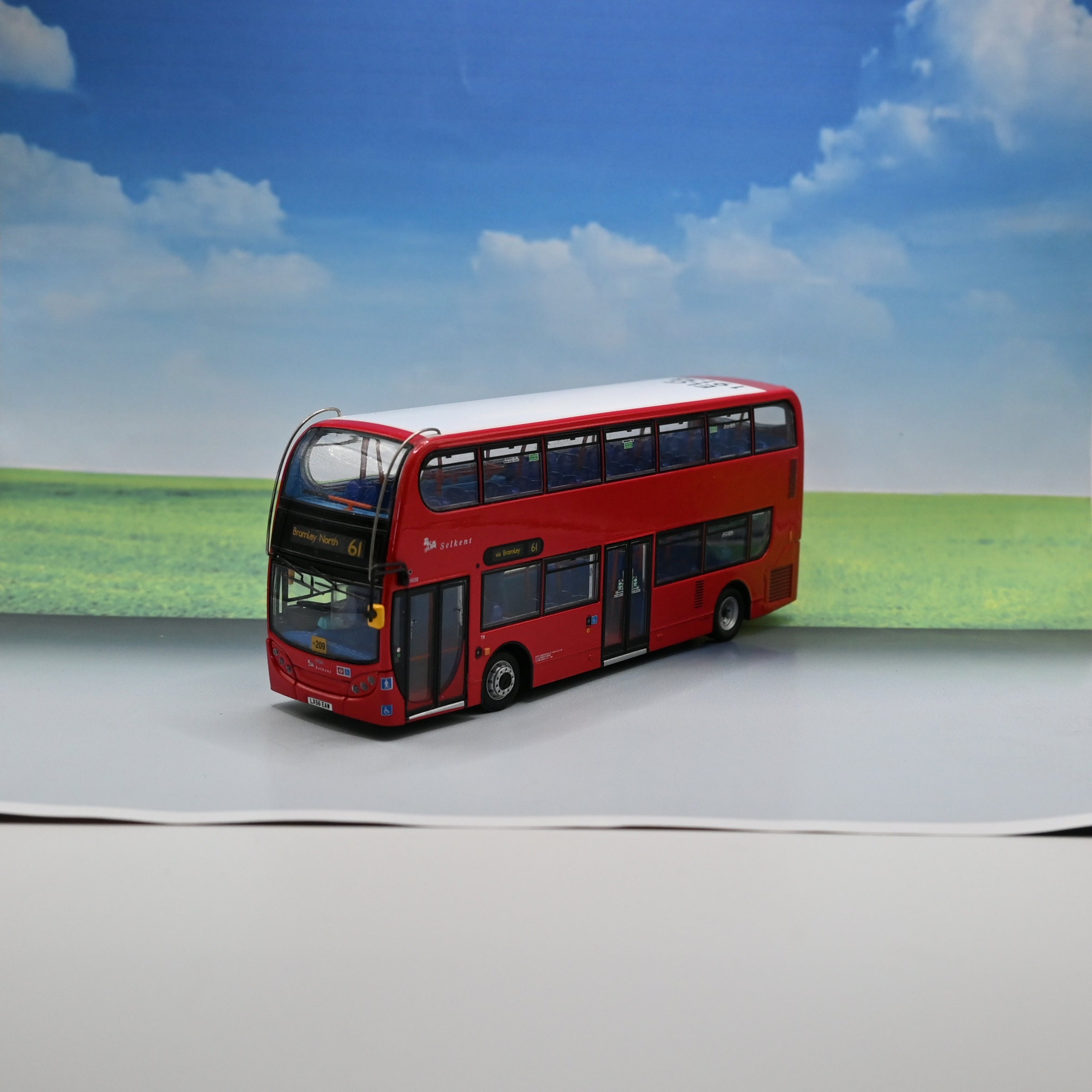 PRE-OWNED / CMNL ukbus6008 / Alexander Dennis Enviro 400 / Selkent / 1: ...