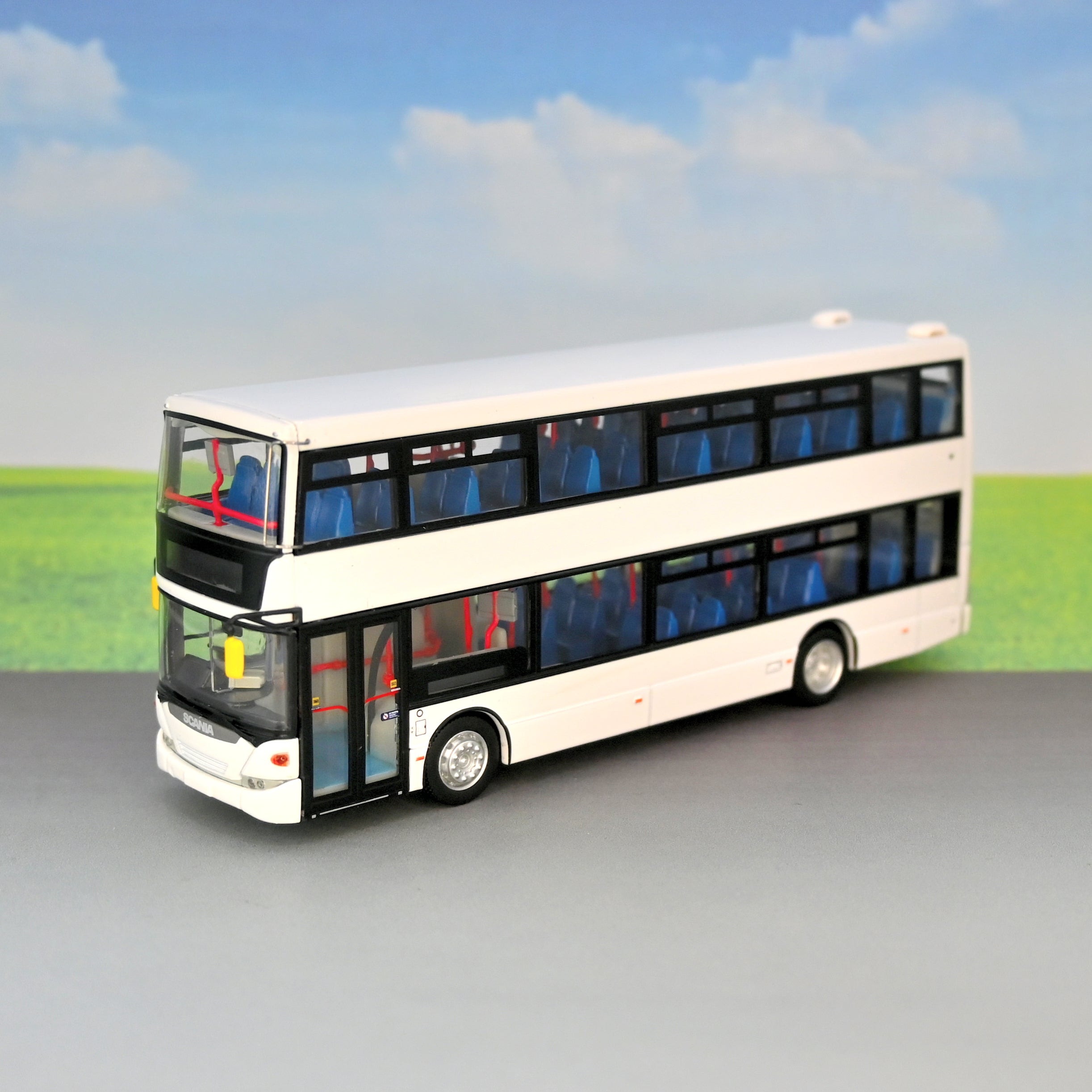 Northcord ukbus 0069 / Scania Omnicity / Double Decker Dealer White / 1 ...